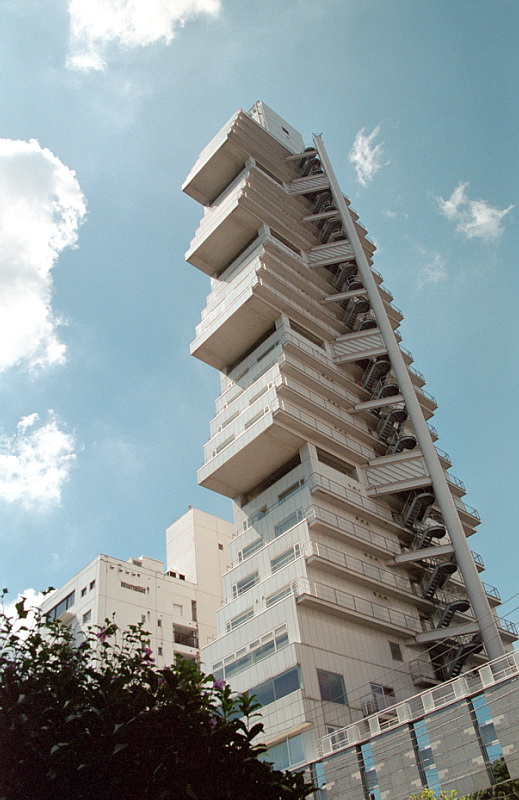 Buscador de Arquitectura - Hotel Sofitel Tokyo (antiguo Hotel Cosima)